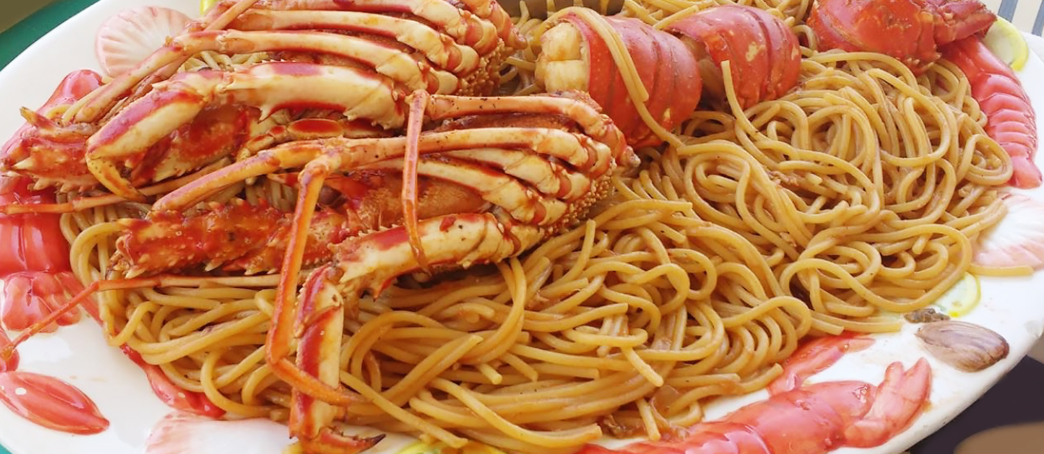 Where to Eat the Best Astakomakaronada in the World? | TasteAtlas