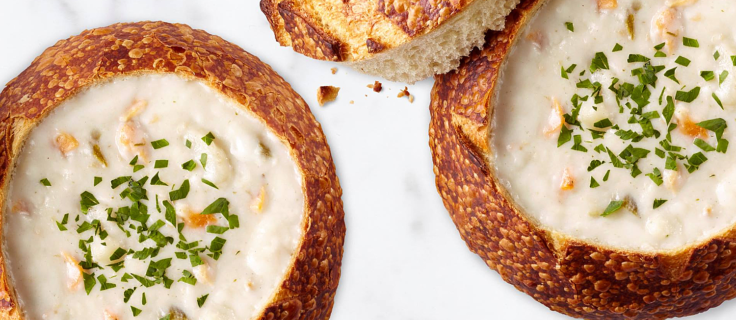 Californian Clam Chowder In Boudin Bakery Cafe | TasteAtlas ...
