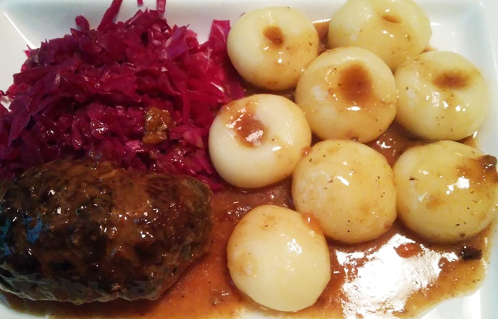 Kluski Śląskie | Traditional Dumplings From Silesian Voivodeship, Poland
