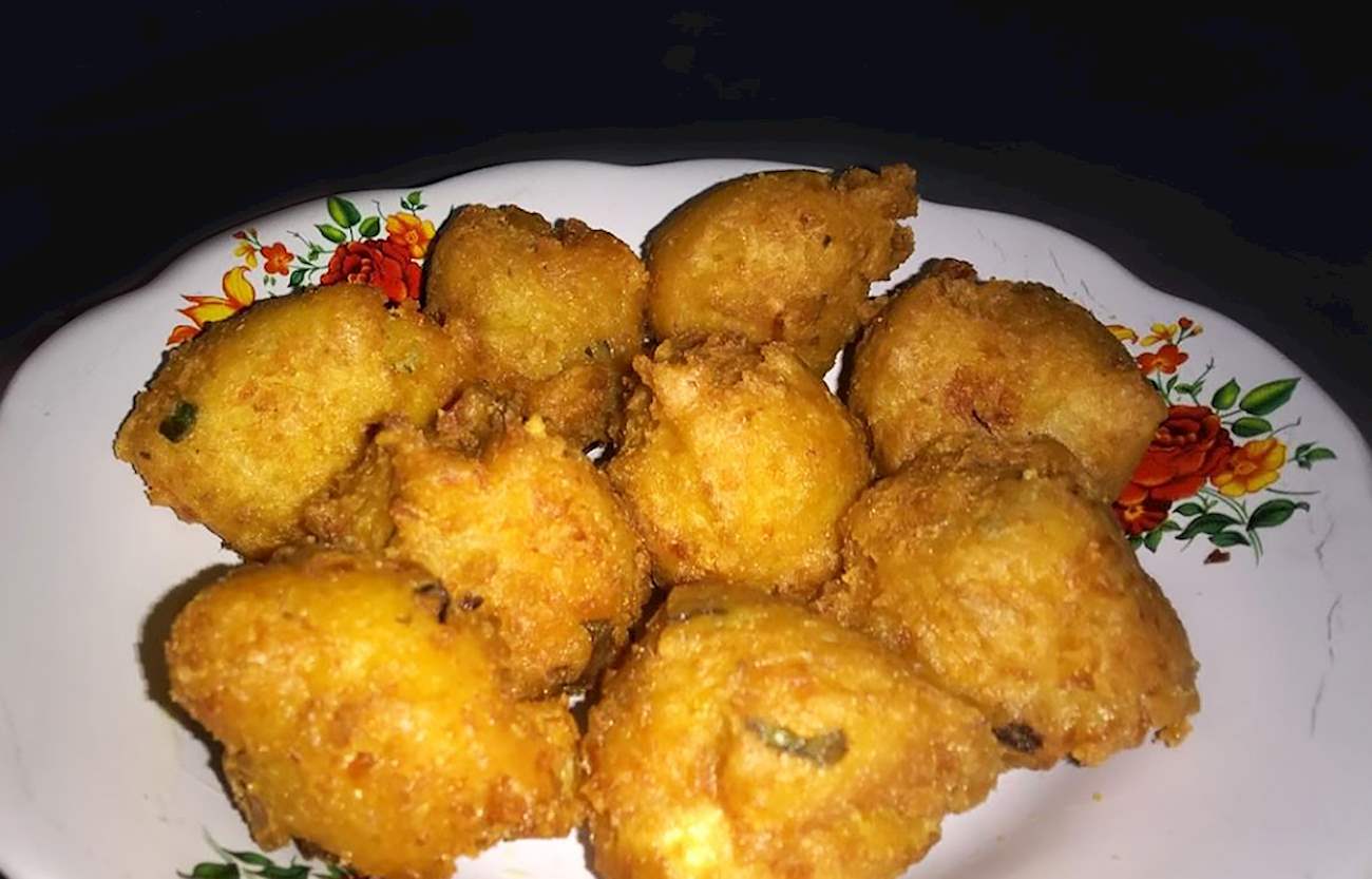 Perkedel In Perkedel Kentang Bondon | TasteAtlas | Recommended ...