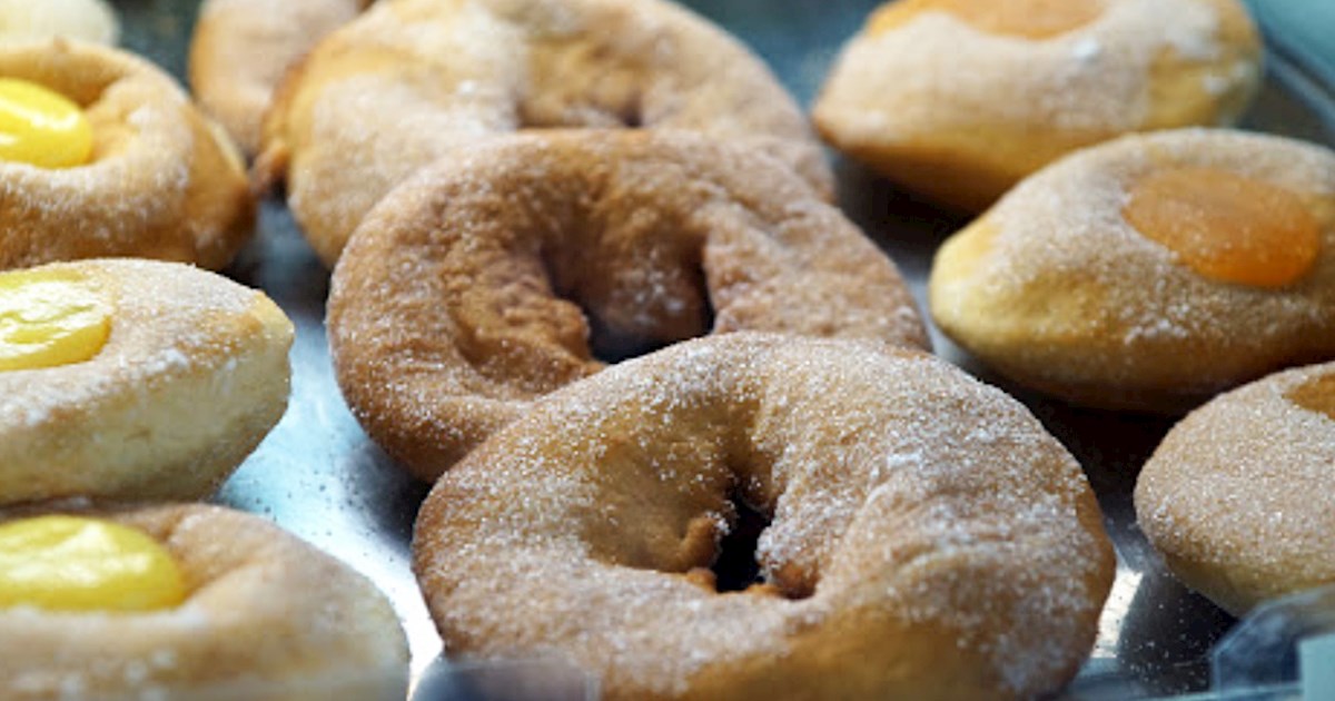 Bomboloni In Pasticceria Cucciolo | TasteAtlas | Recommended authentic ...