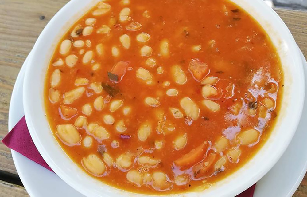 Fasolada | Traditional Soup From Greece | TasteAtlas