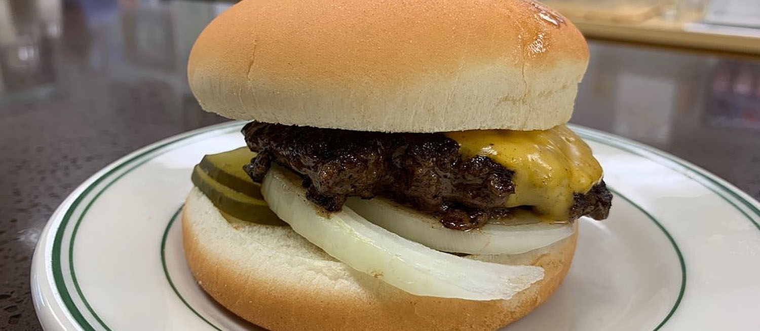 Cheeseburger In Hudson's Hamburgers | TasteAtlas | Recommended ...
