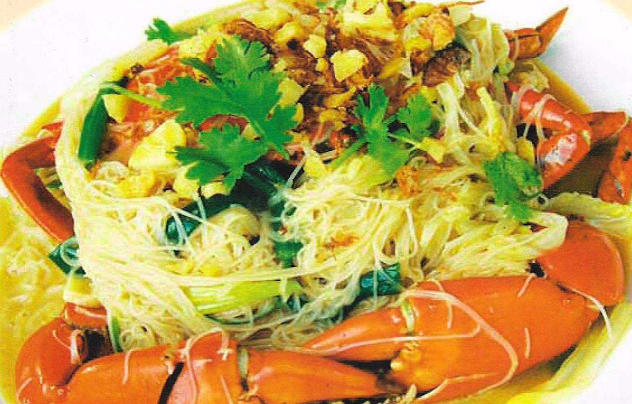 Crab Bee Hoon In Long Ji Zi Char | TasteAtlas | Recommended authentic ...