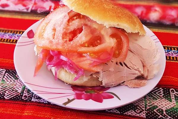 Where to Eat the Best Sanduíche de Chola in the World? | TasteAtlas