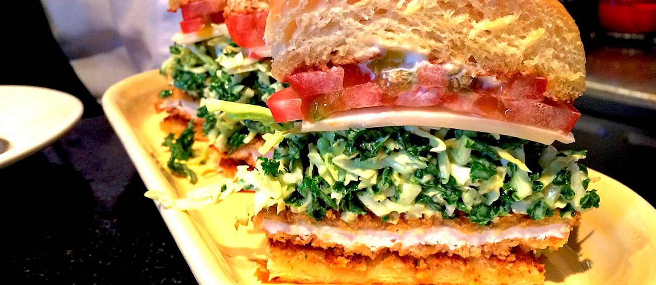 Chicken Sandwich In White House Tavern | TasteAtlas | Recommended ...