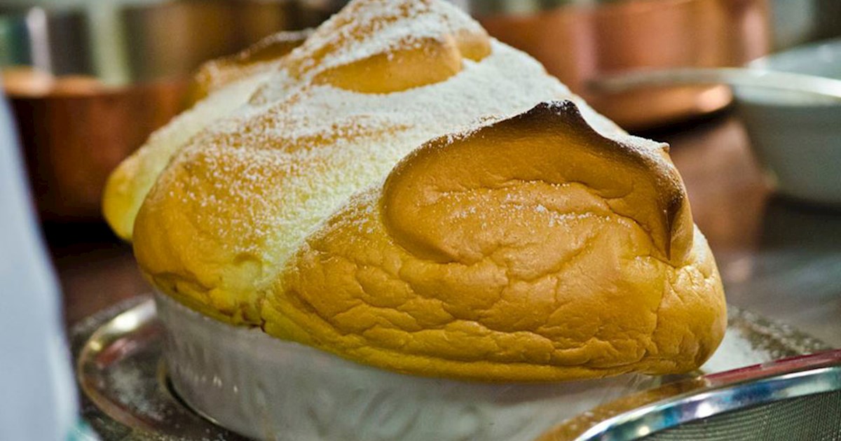 Salzburger Nockerl In St. Peter Stiftskulinarium | TasteAtlas ...