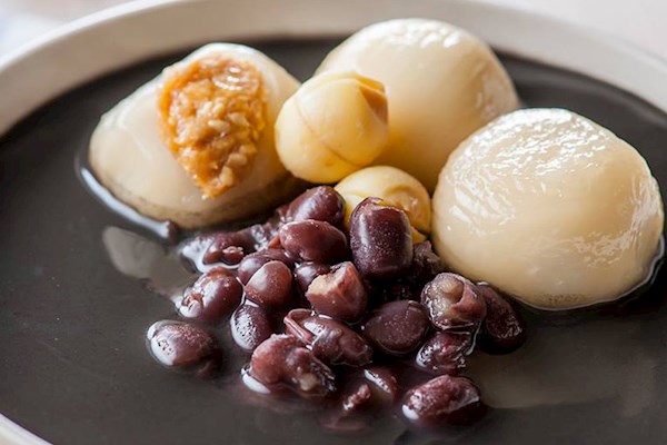 Where to Eat the Best Hong Dou Tang in the World? | TasteAtlas