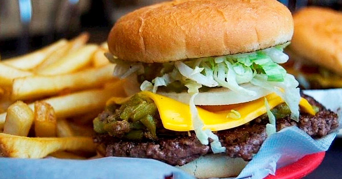 Green Chile Cheeseburger In Owl Cafe | TasteAtlas | Recommended ...
