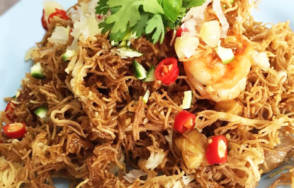 Mee Krob | Traditional Noodle Dish From Thailand, Southeast Asia