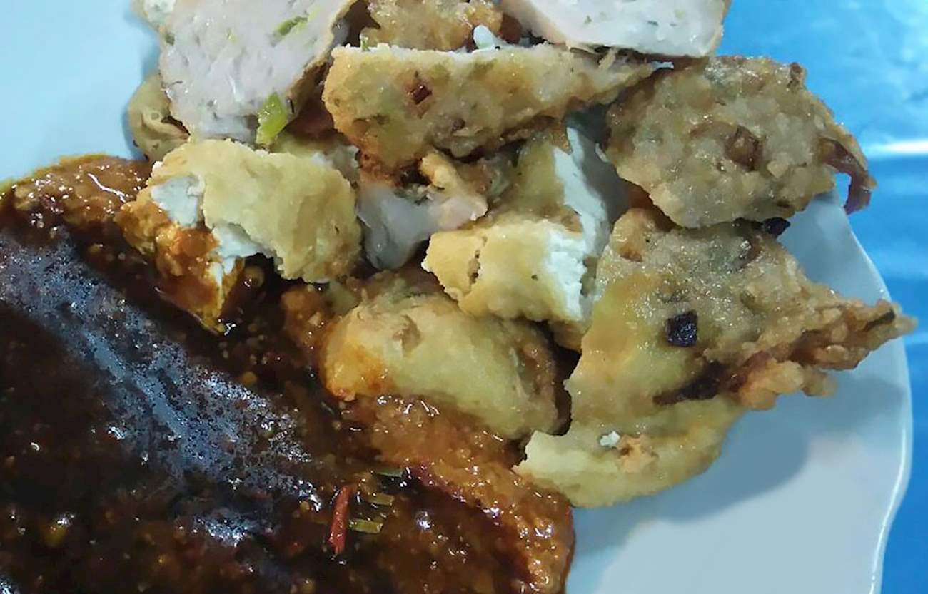 Batagor Abuy | TasteAtlas | Recommended authentic restaurants