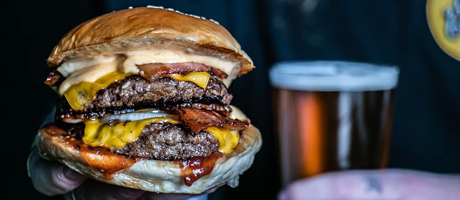 Cheeseburger In Grease Monkey | TasteAtlas | Recommended authentic ...