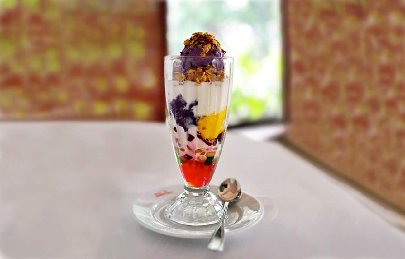 Halo-Halo In Milky Way Cafe | TasteAtlas | Recommended authentic ...