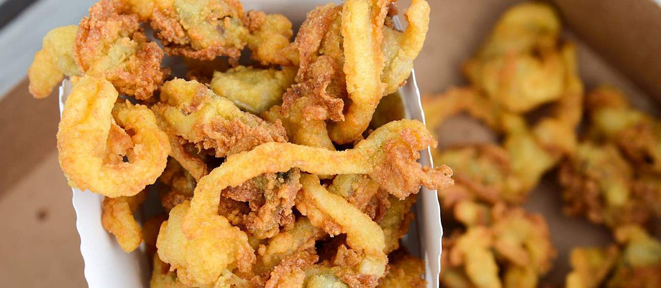 Fried Clams In The Clam Shack | TasteAtlas | Recommended authentic ...