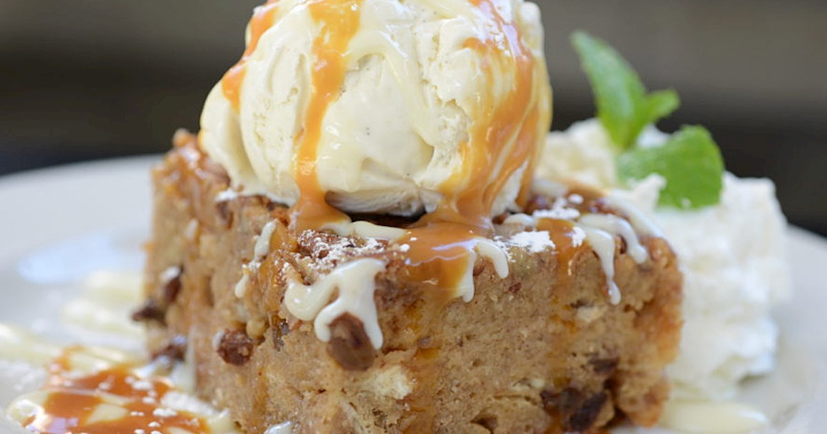 Bread Pudding In Moonshine Patio Bar & Grill | TasteAtlas | Recommended ...