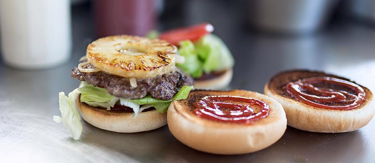 Where to Eat the Best KiwiBurger in the World? | TasteAtlas