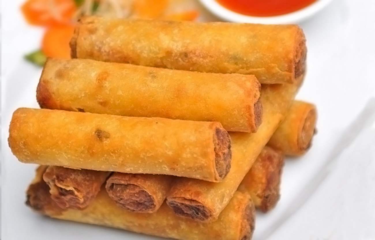 Lumpiang Shanghai In The Aristocrat | TasteAtlas | Recommended ...