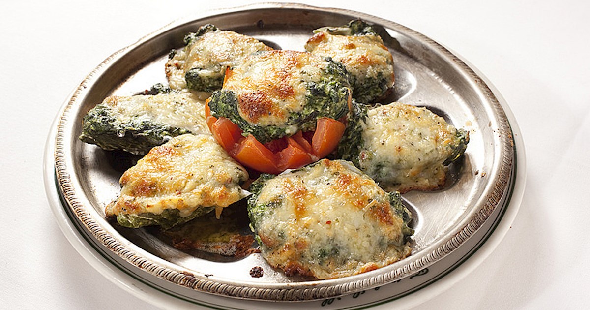 Oysters Rockefeller In Tadich Grill | TasteAtlas | Recommended ...