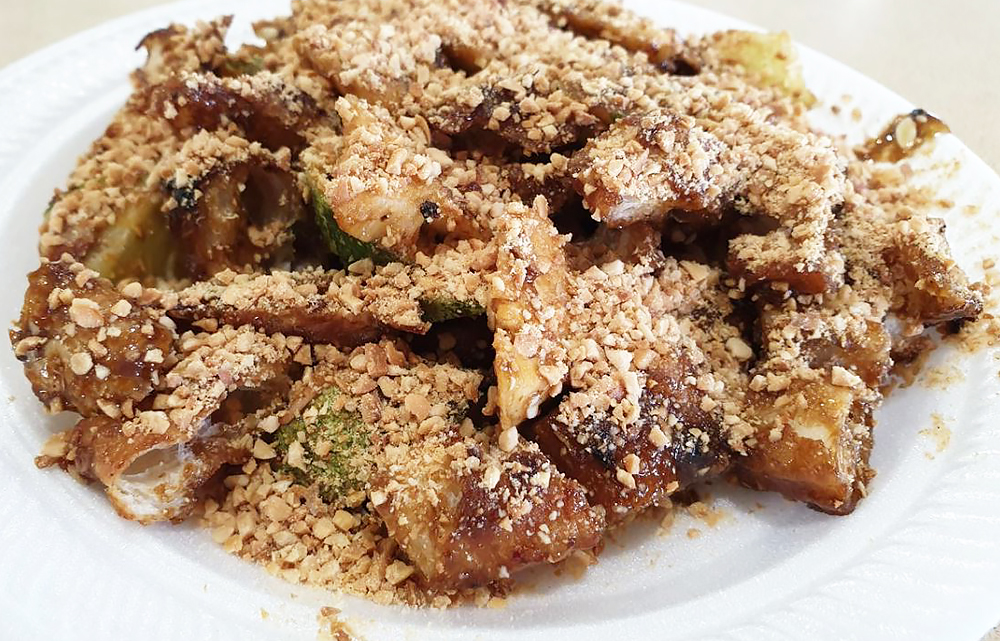 Where to Eat the Best Rojak Bandung in the World? | TasteAtlas