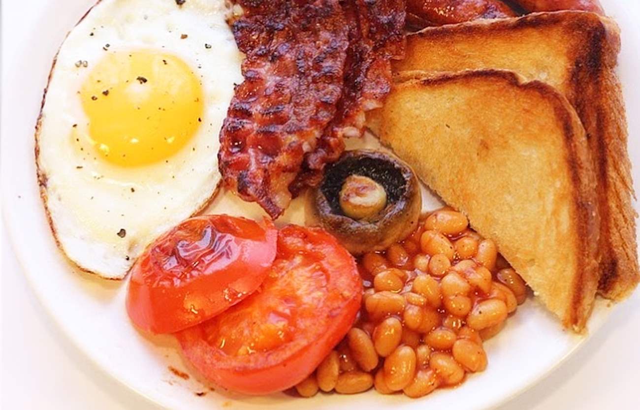 English Breakfast In The River Cafe | TasteAtlas | Recommended ...