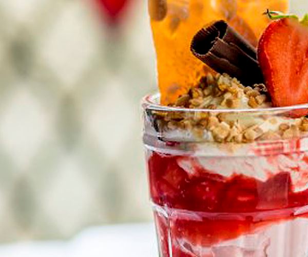 4 Sundae Varieties Ranked From the Best To the Worst - TasteAtlas