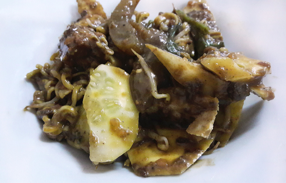 Rujak Cingur | Traditional Salad From Surabaya, Indonesia