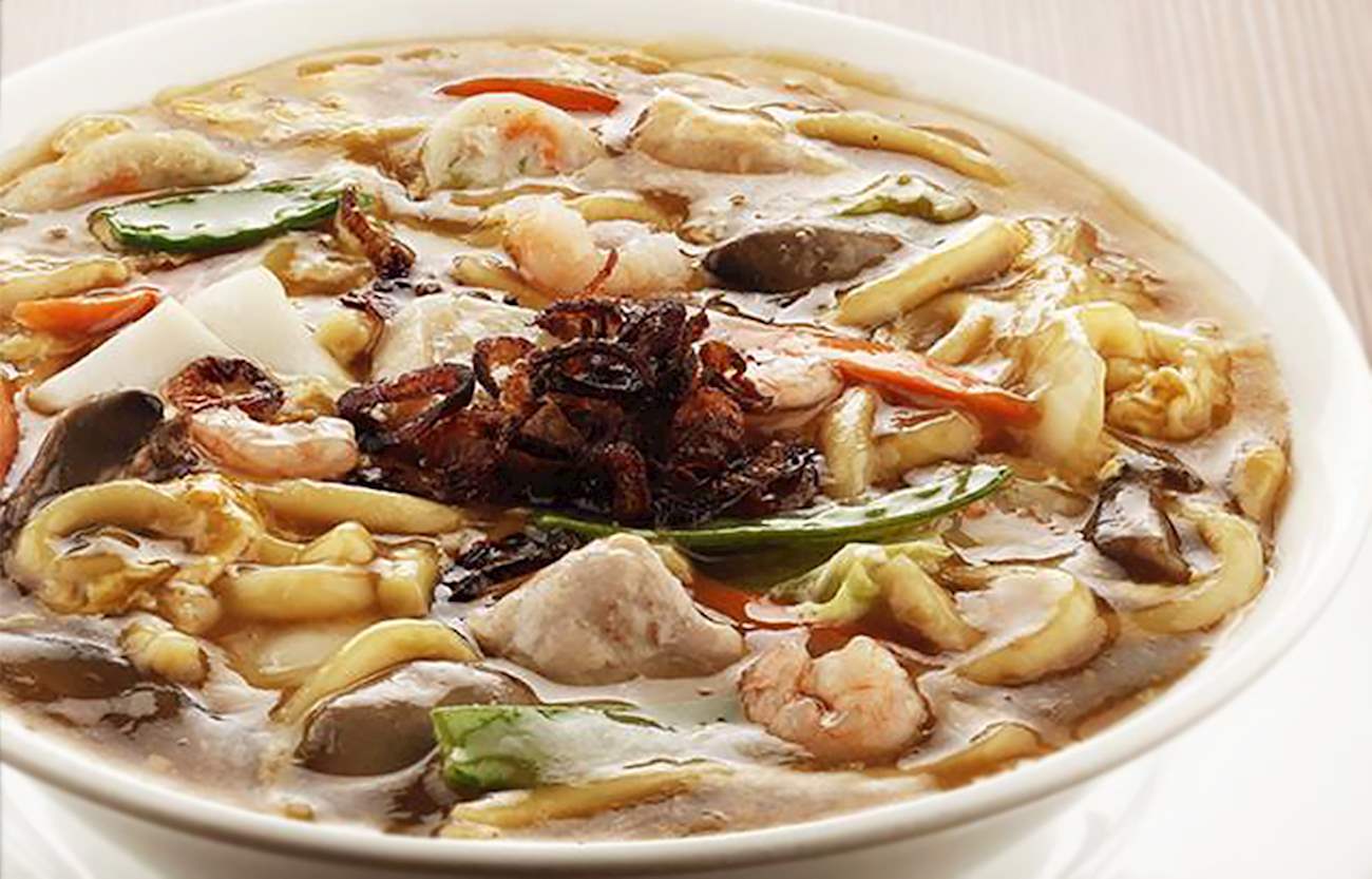 Pancit Lomi In Classic Savory | TasteAtlas | Recommended authentic ...