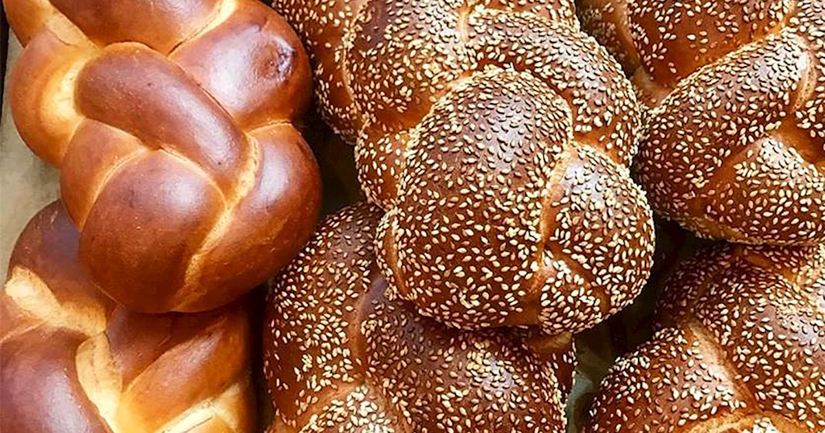 Challah In Breads Bakery | TasteAtlas | Recommended authentic restaurants