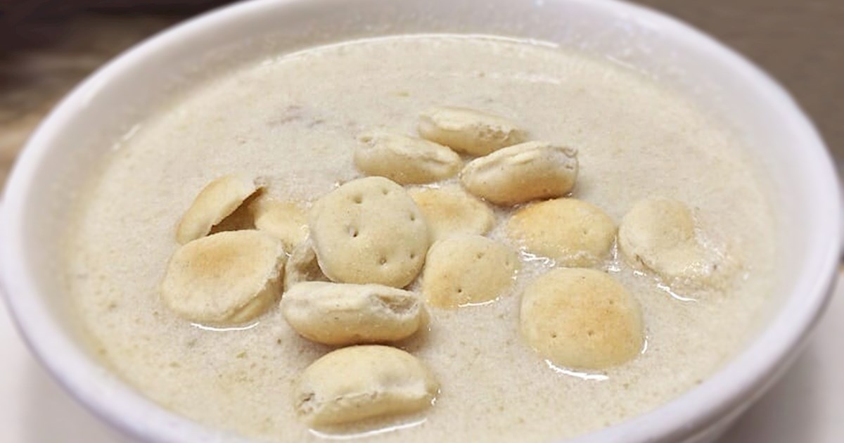New England Clam Chowder In Swan Oyster Depot | TasteAtlas ...