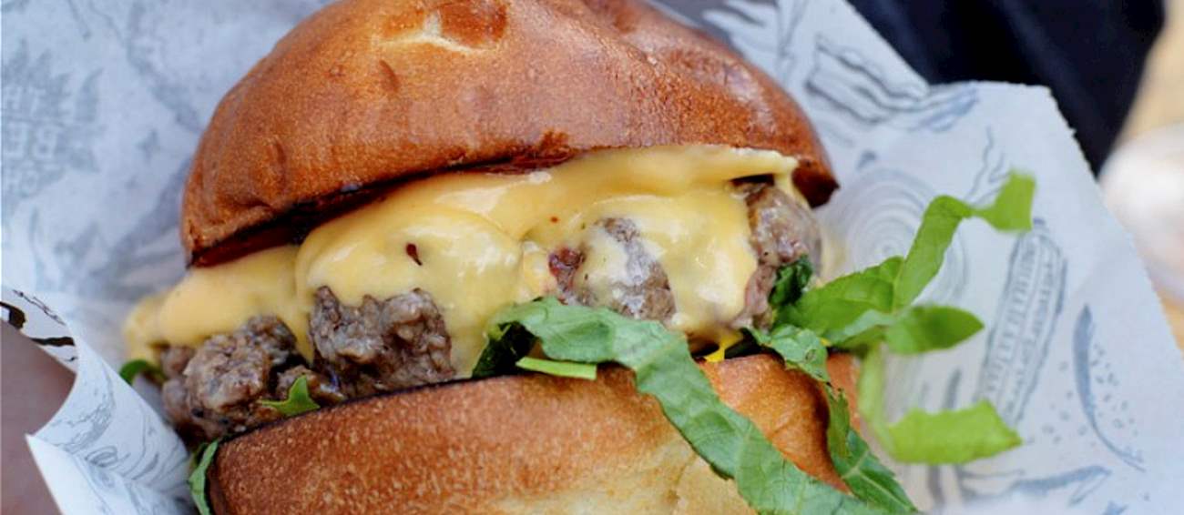 Cheeseburger In The Beef Chief | TasteAtlas | Recommended authentic ...