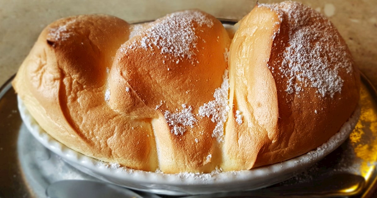 Salzburger Nockerl In Café Mozart | TasteAtlas | Recommended authentic ...
