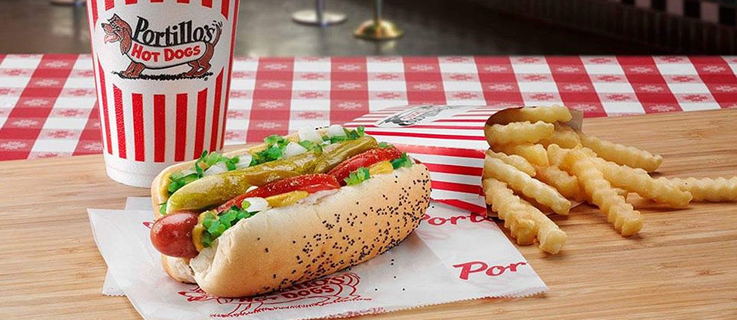 Chicago-Style Hot Dog In Portillo's | TasteAtlas | Recommended ...