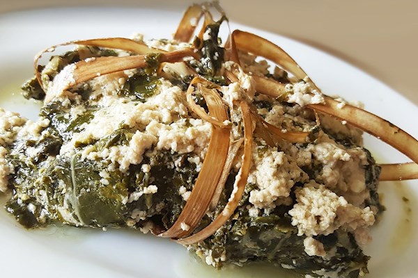 Where to Eat the Best Pinangat in the World? | TasteAtlas