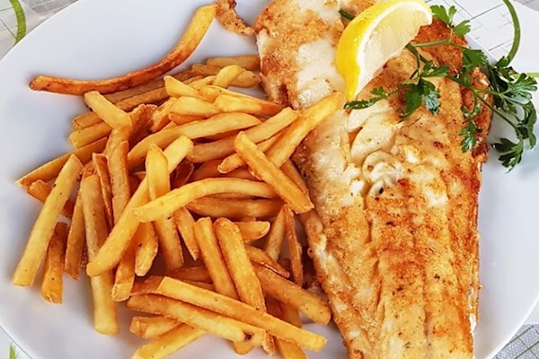 Where to Eat the Best Ryba Smażona in the World? | TasteAtlas