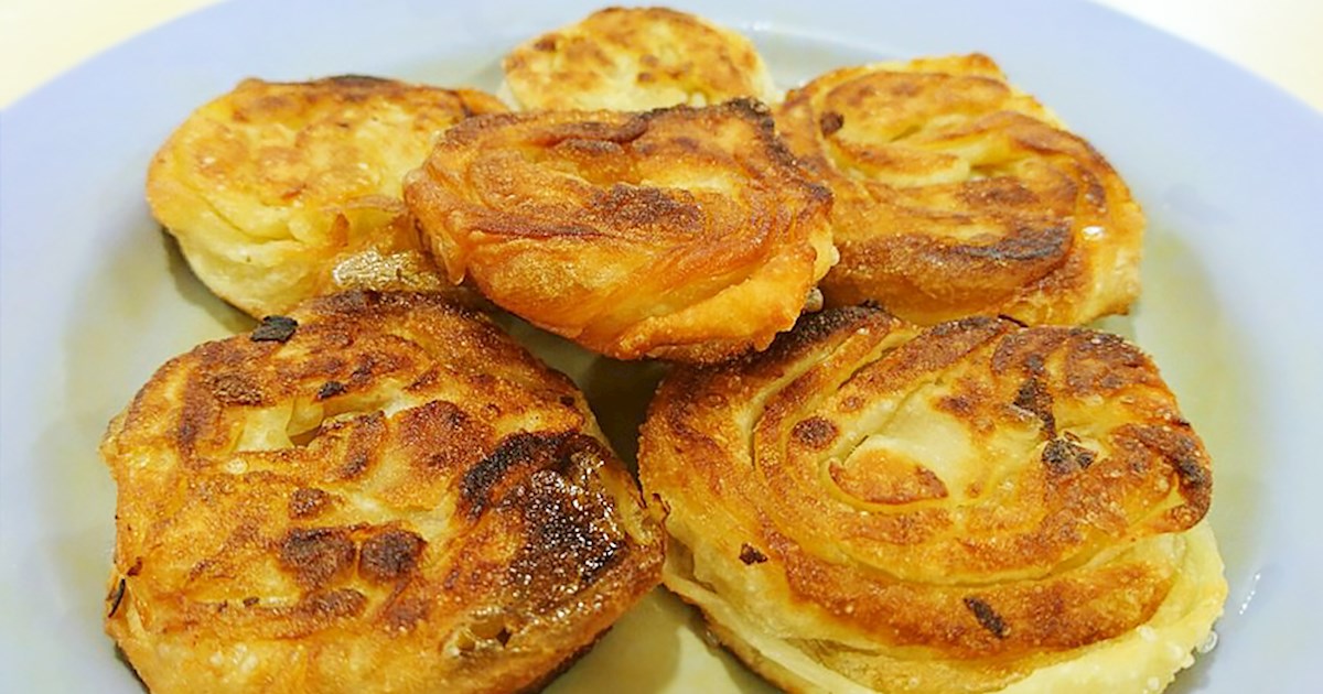 Roti Prata In Sin Ming Roti Prata | TasteAtlas | Recommended authentic ...