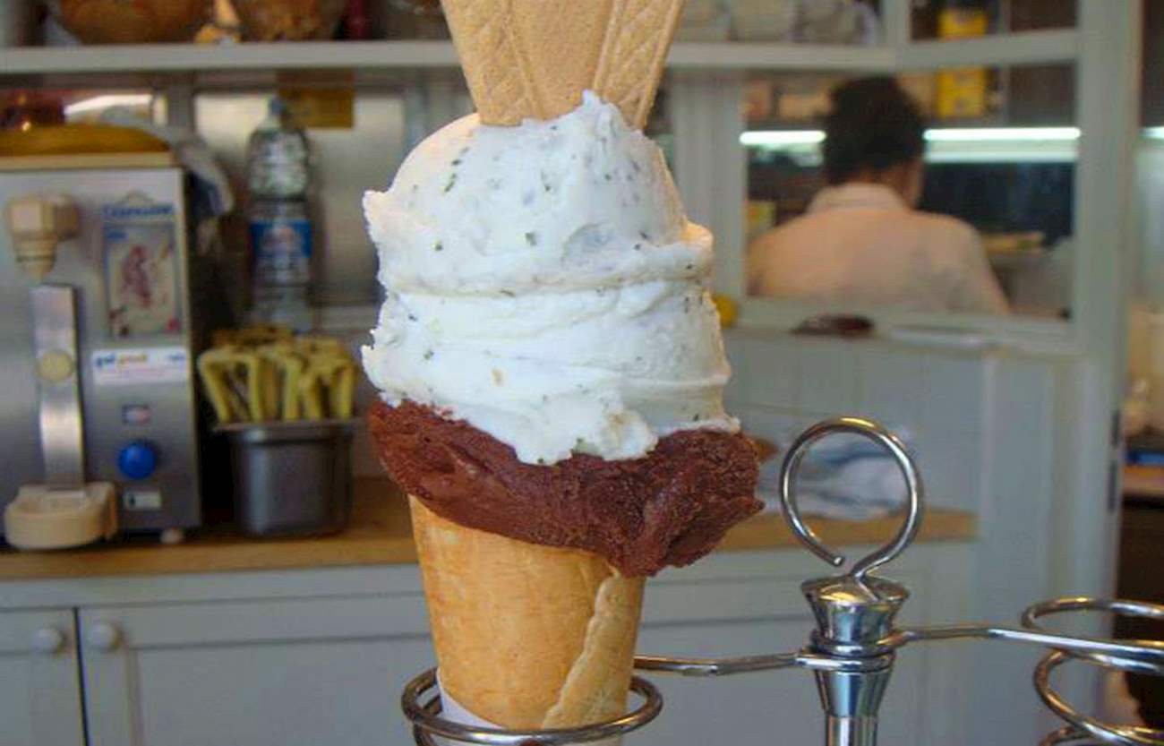 Gelato In Gelateria Della Passera | TasteAtlas | Recommended authentic ...