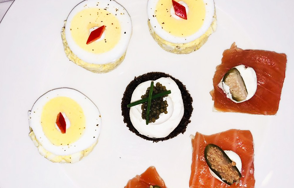 Where to Eat the Best Caviar Canapés in the World? | TasteAtlas