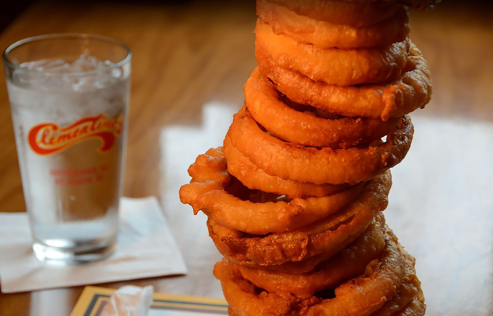 Onion Rings In Clementine's | TasteAtlas | Recommended authentic ...