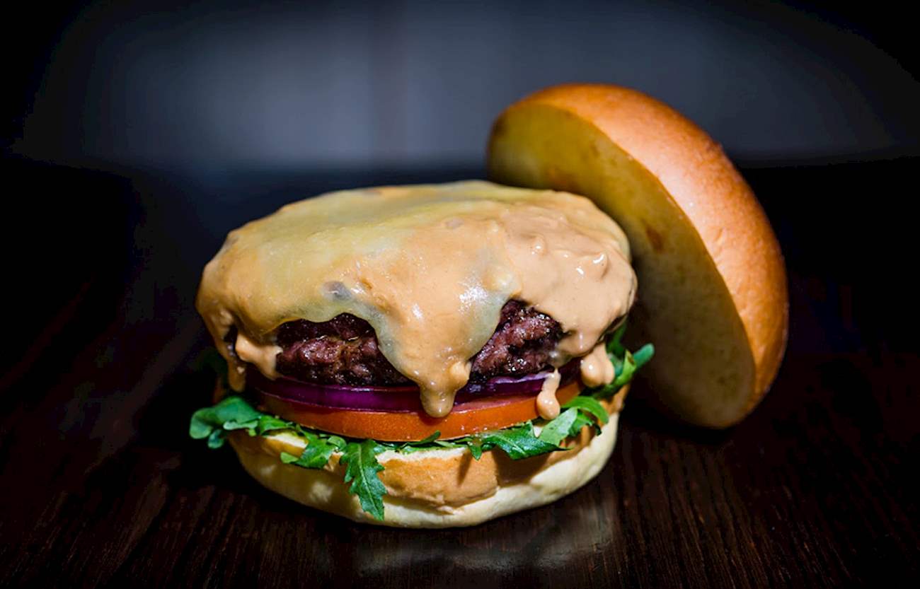 Cheeseburger In Haché Burgers Camden | TasteAtlas | Recommended ...