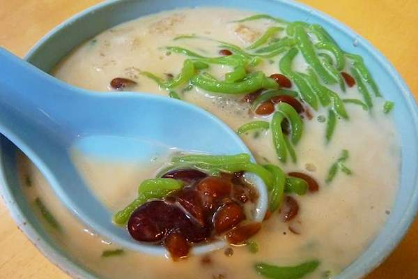 Cendol | Traditional Sweet Soup From Southeast Asia