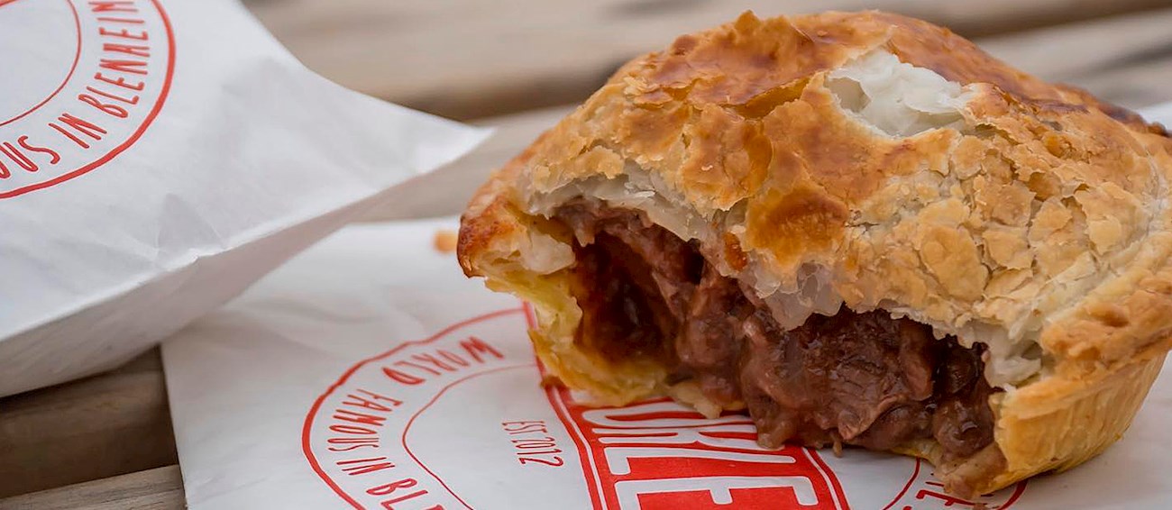 The Burleigh Gourmet Pies | TasteAtlas | Recommended authentic restaurants