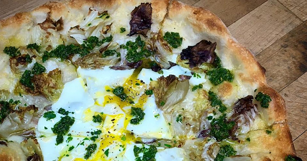 California-Style Pizza In Pizzeria Delfina | TasteAtlas | Recommended ...