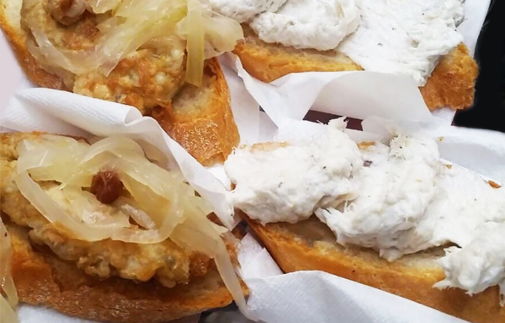 Sarde in Saor In All'Arco | TasteAtlas | Recommended authentic restaurants