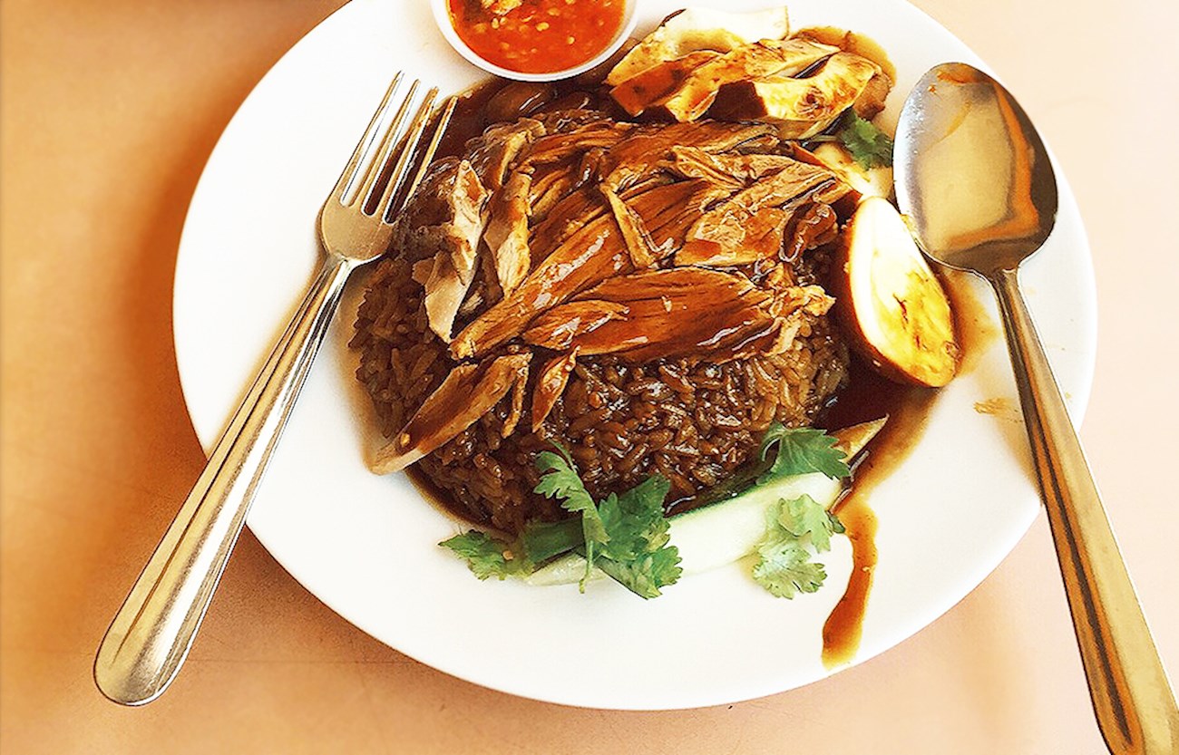 Braised Duck Rice In Chuan Kee Boneless Braised Duck | TasteAtlas ...