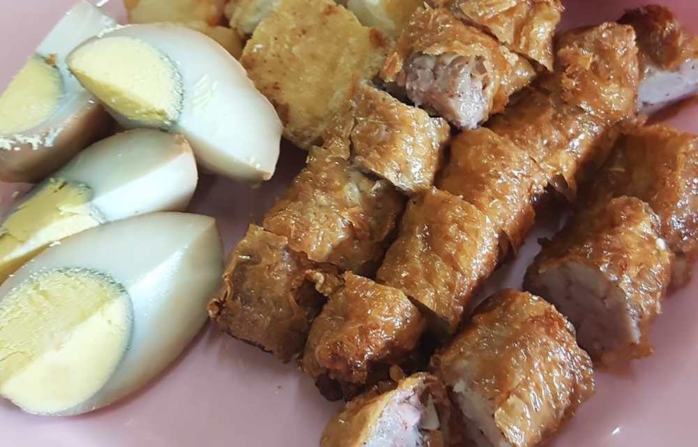 Where to Eat the Best Loh Bak in the World? | TasteAtlas