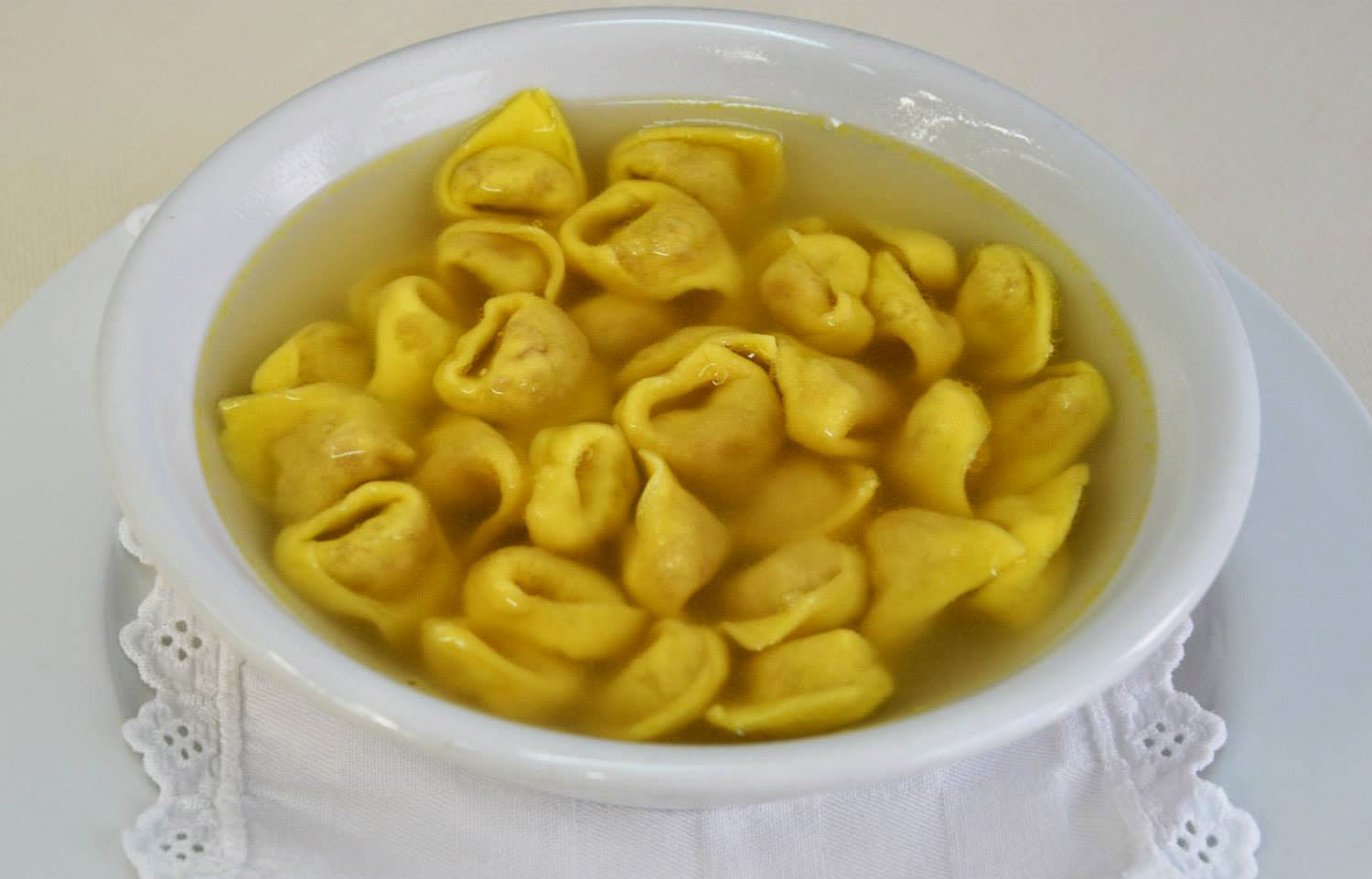 Cappelletti in Brodo | Traditional Pasta From Emilia-Romagna, Italy ...