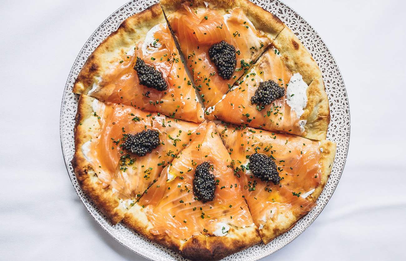 California-Style Pizza In Spago | TasteAtlas | Recommended authentic ...