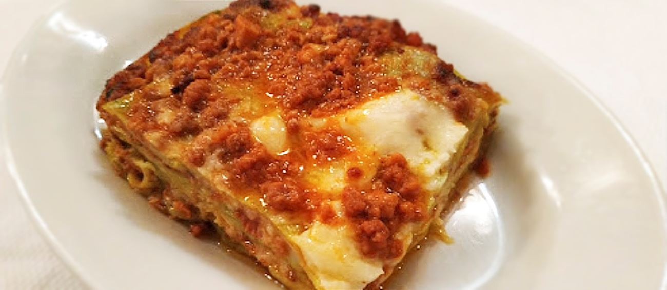 Lasagne Alla Bolognese In Trattoria Anna Maria | TasteAtlas ...