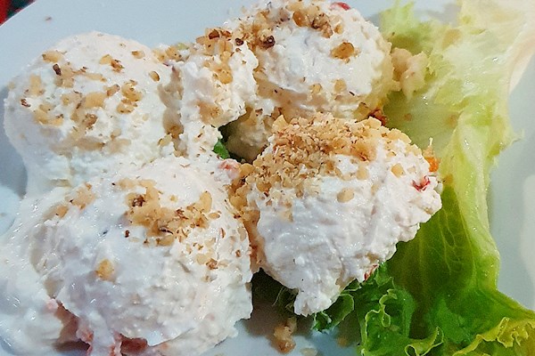 Katuk | Traditional Spread From Bulgaria, Southeastern Europe