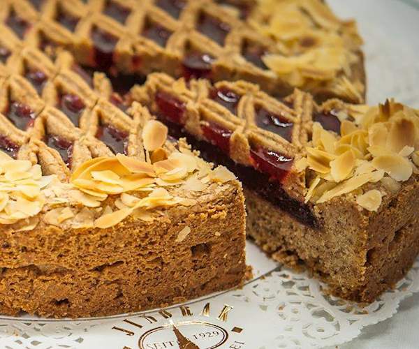 10 Most Popular Austrian Cakes - TasteAtlas